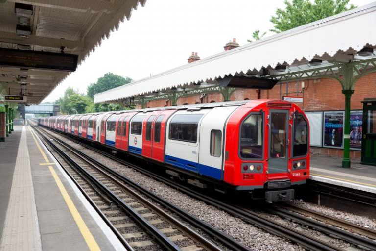 New traction systems for LU’s Central line - Rail UK