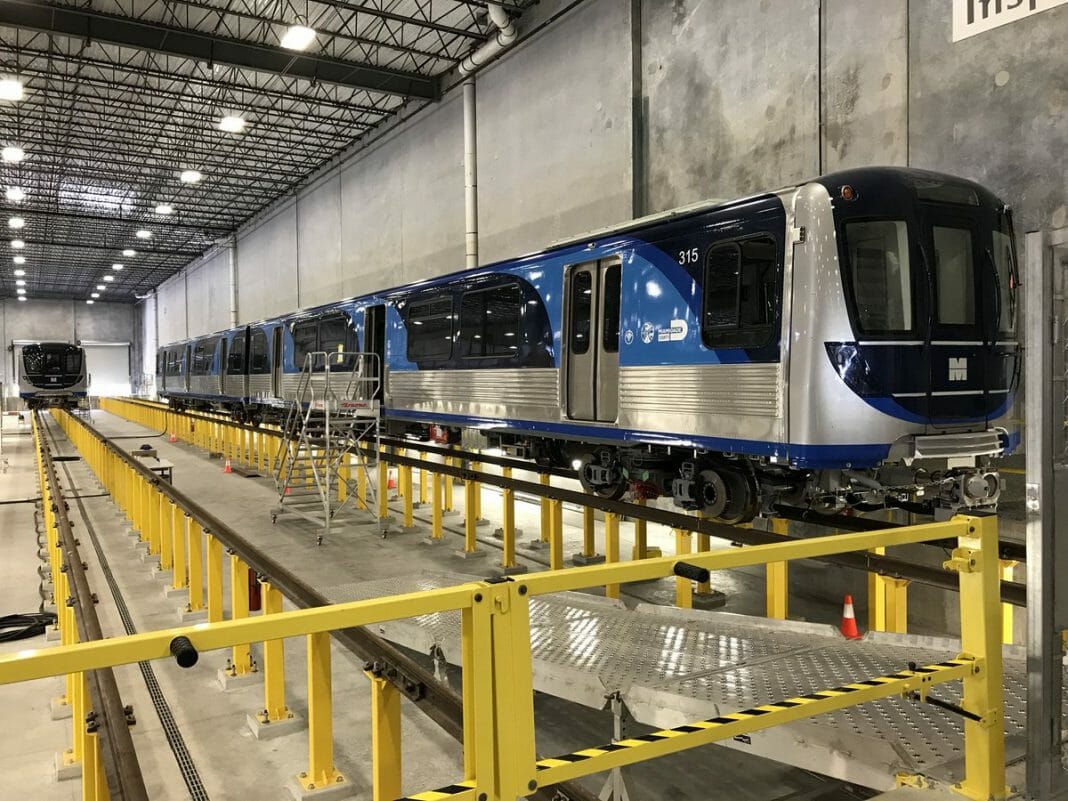 Miami-Dade County's first new Hitachi train enters service - Rail UK