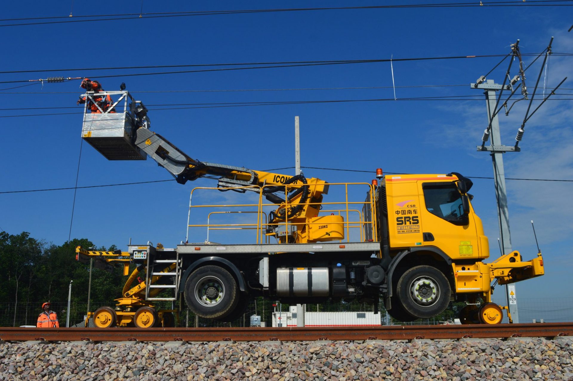 'Disastrous news' as construction giant Carillion to go into ...