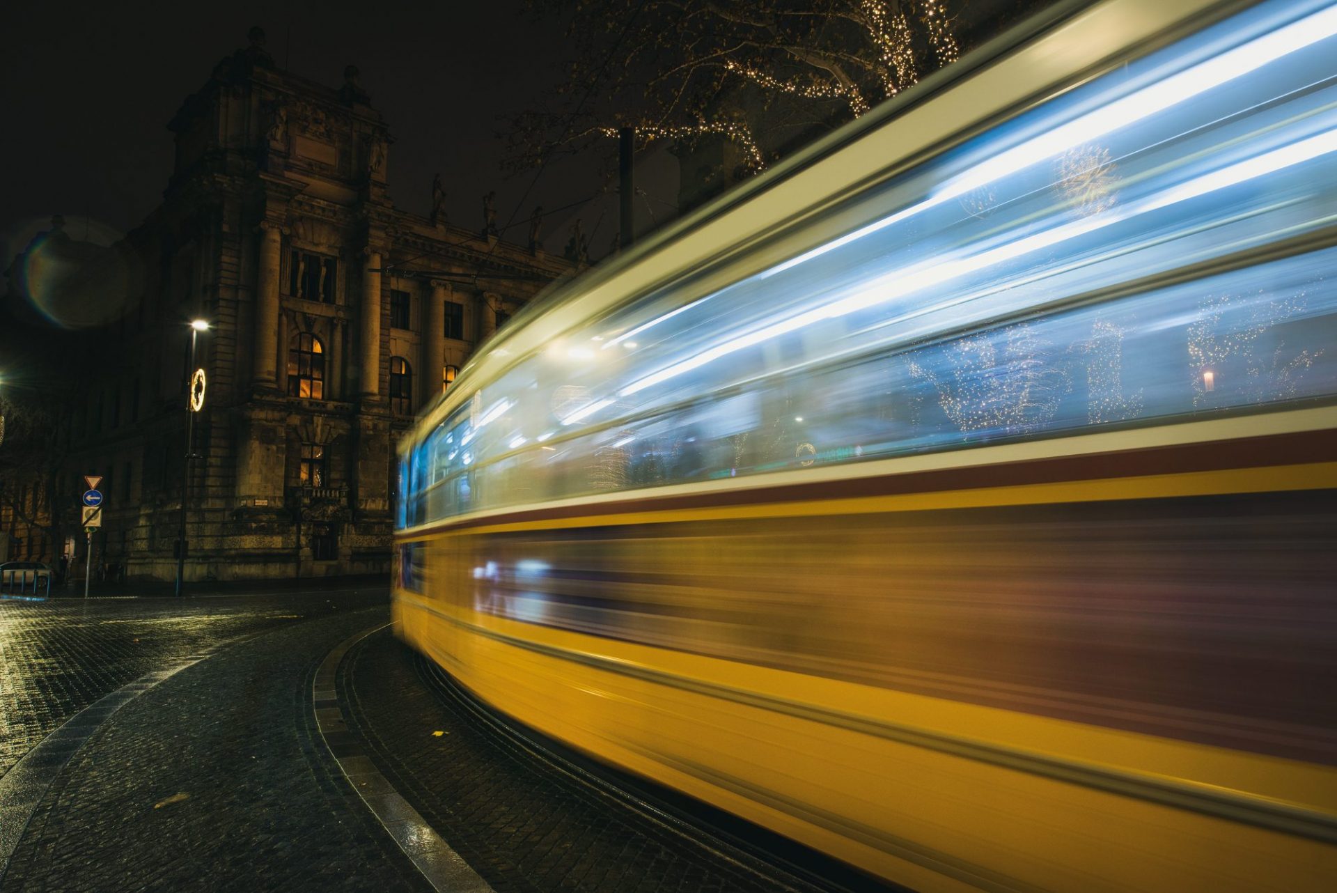 New CAF trams for Budapest - Rail UK