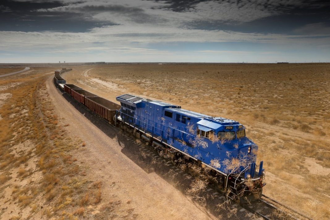 GE Transportation pens $1bn locomotive deal in Ukraine - Rail UK