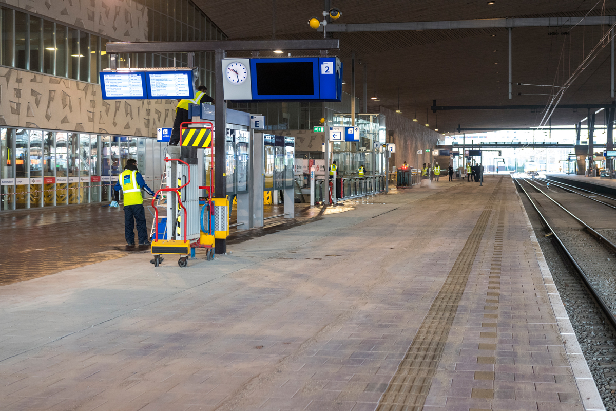 Rotterdam Central ready for the launch of Eurostar services to the ...