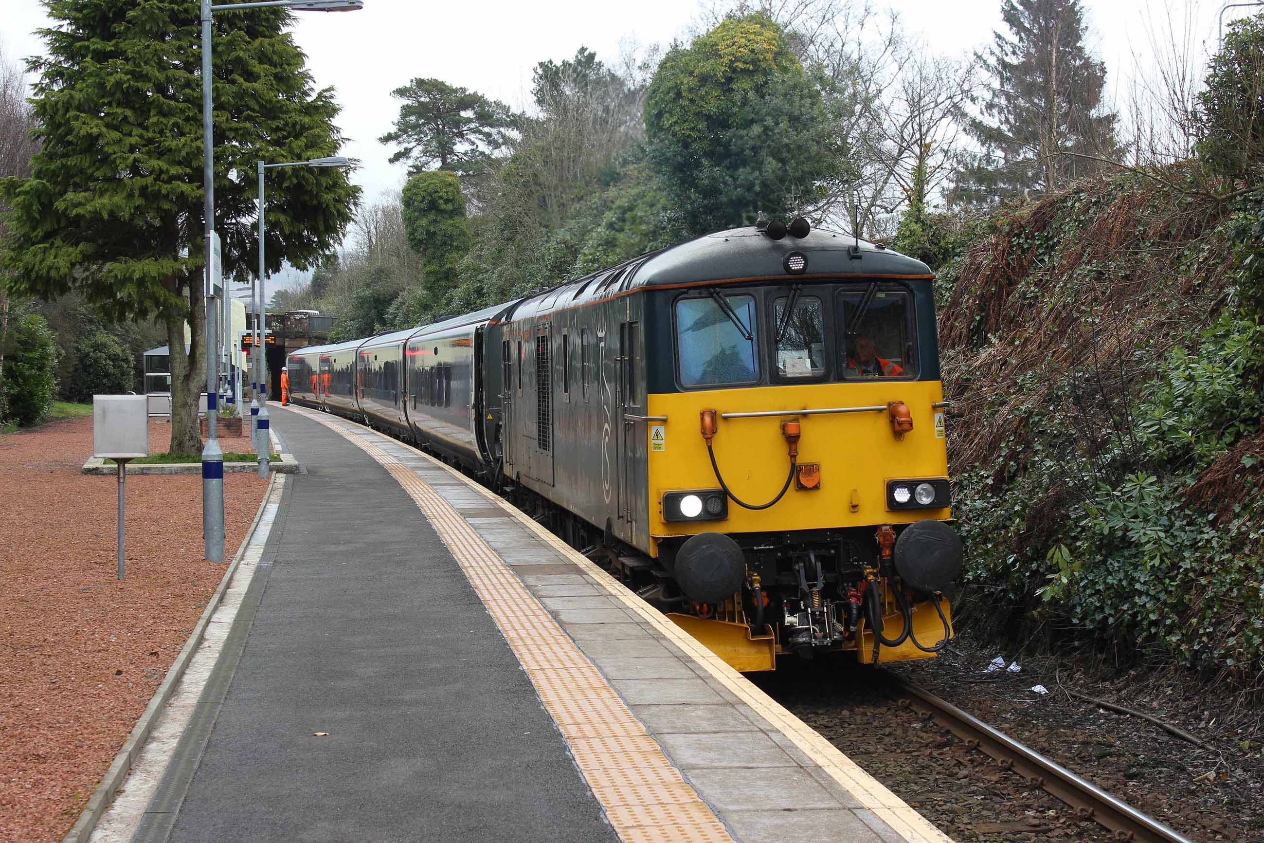 Caledonian Sleeper's new Mark 5 carriages tested in UK for first time ...