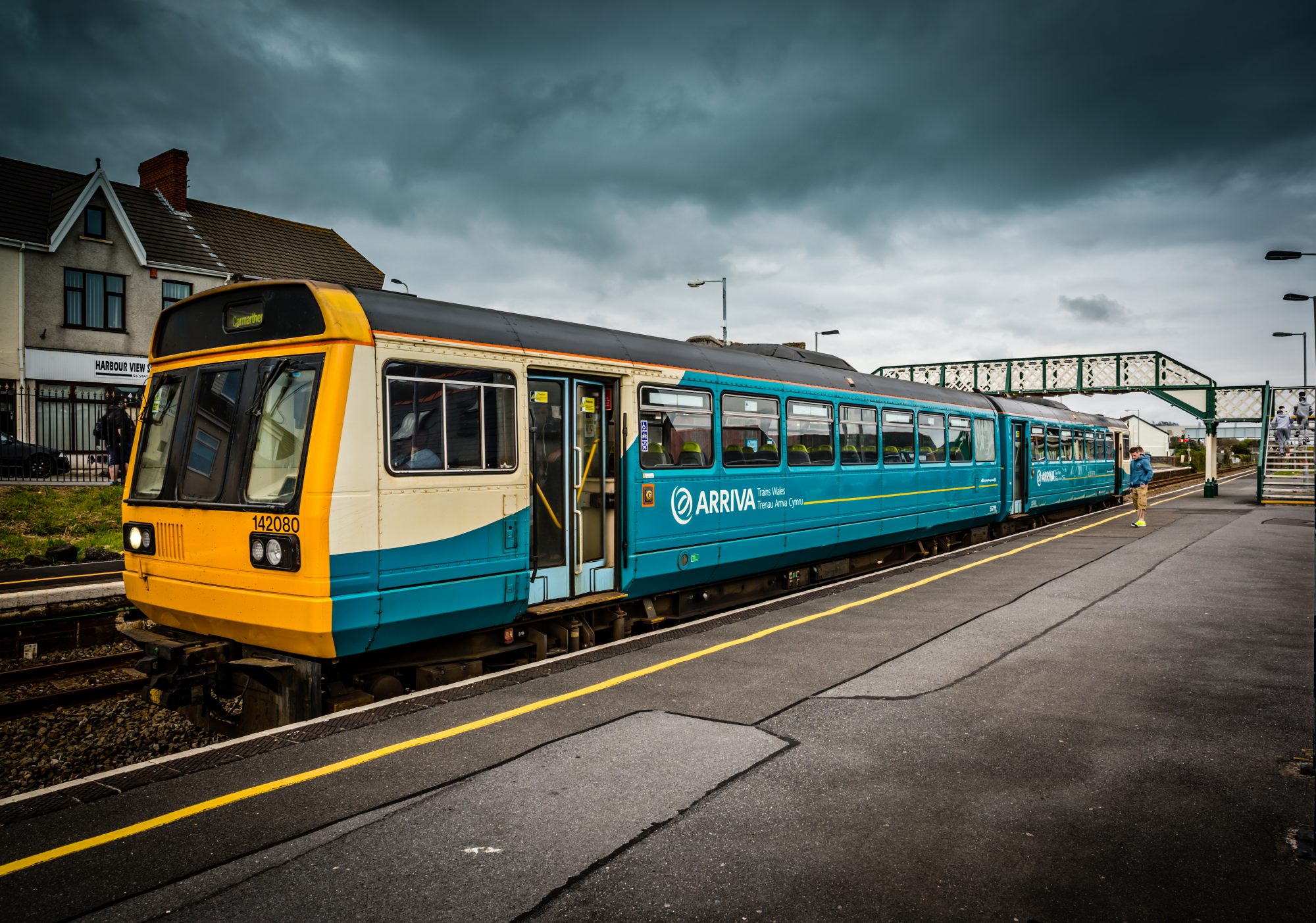Welsh Government awards Wales and Borders rail franchise - Rail UK