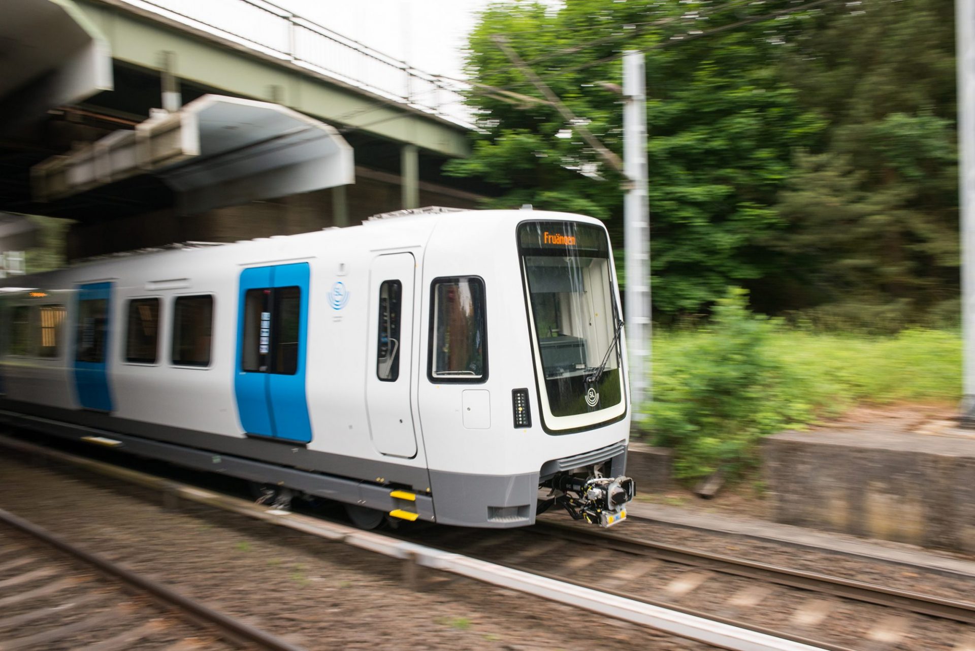 Bombardier delivers first C30 metro train to SL - Rail UK