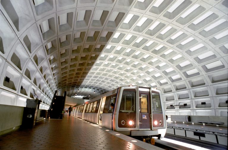 WMATA looks to extend all trains to eight carriages - Rail UK