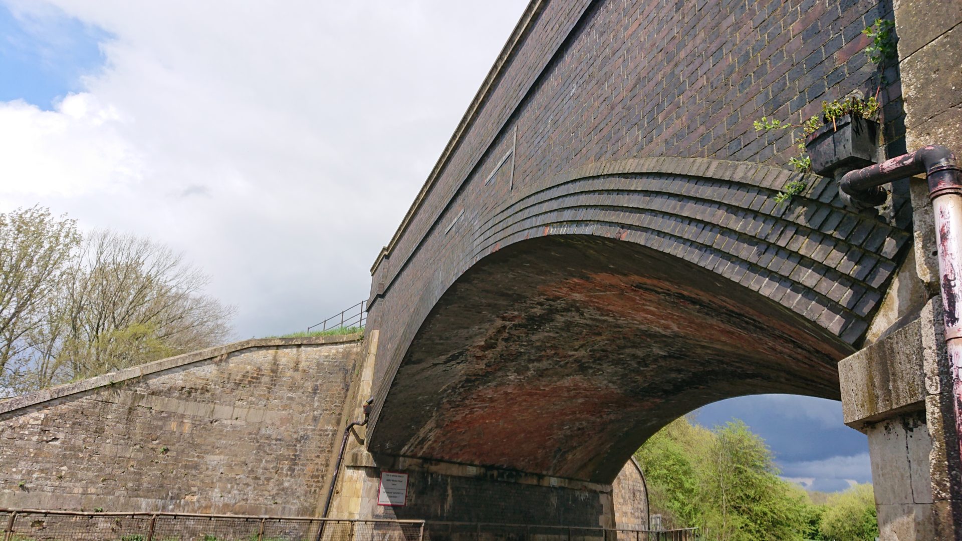 Network Rail begins major project to upgrade Rutland railway bridge ...