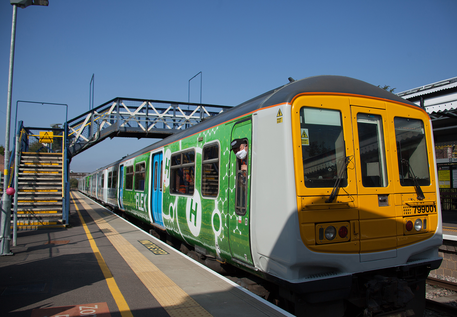 tpgroup powers the UK’s first full-scale hydrogen train - Rail UK