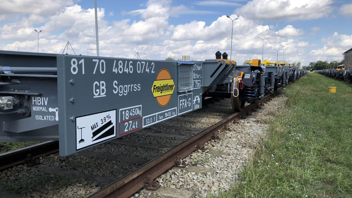 The first of Freightliner’s new FFA-G wagons arrive in the UK - Rail UK