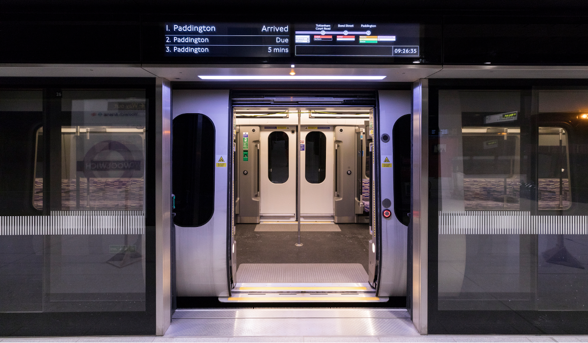 Elizabeth line on track to open in the first half of 2022 - Rail UK