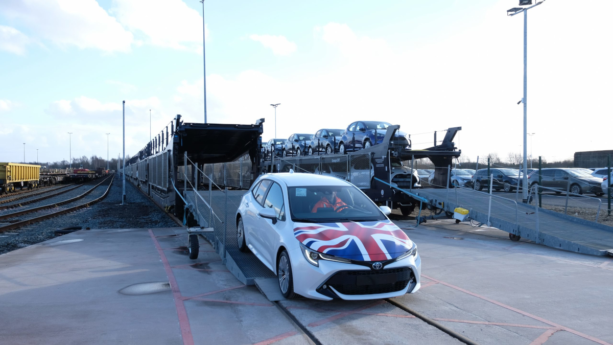 Toyota launches cross-Channel rail freight service to cut emissions ...
