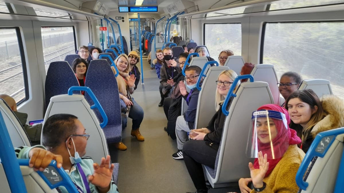 Thameslink’s Try a Train classes are on time for World Autism Awareness ...