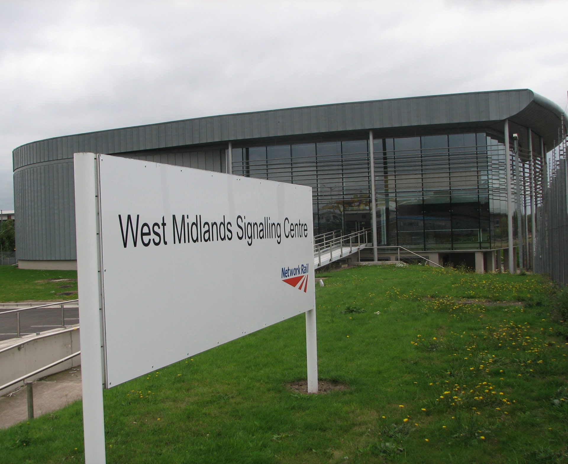 Birmingham New Street station signalling system goes digital - Rail UK