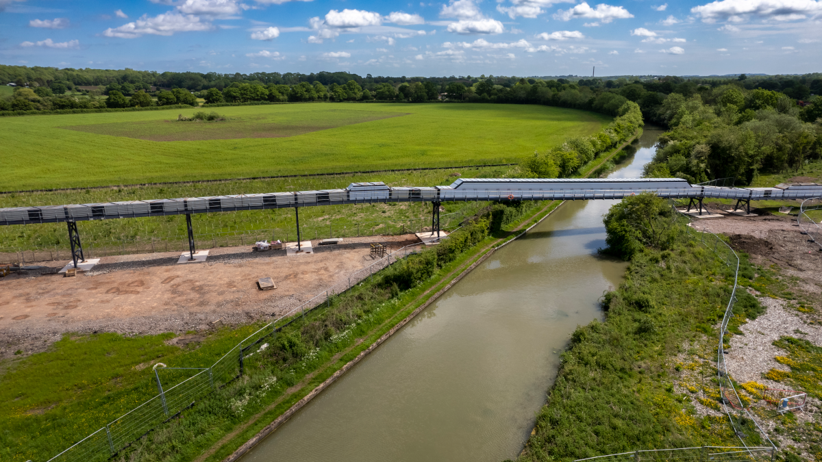 HS2 conveyor starts operations - Rail UK