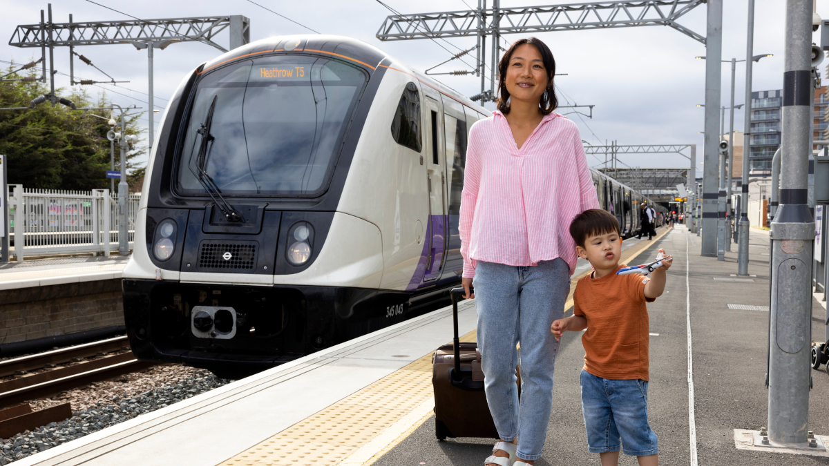 Additional Elizabeth line services set to begin in November - Rail UK