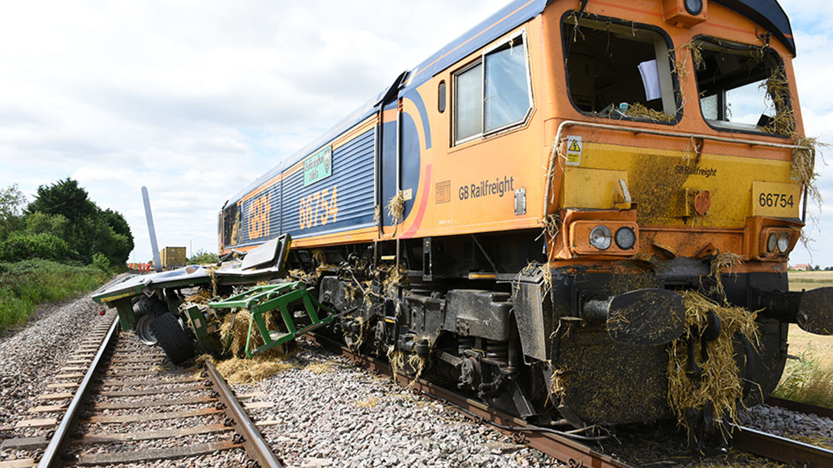 RAIB Report: Collision between a train and agricultural equipment at ...