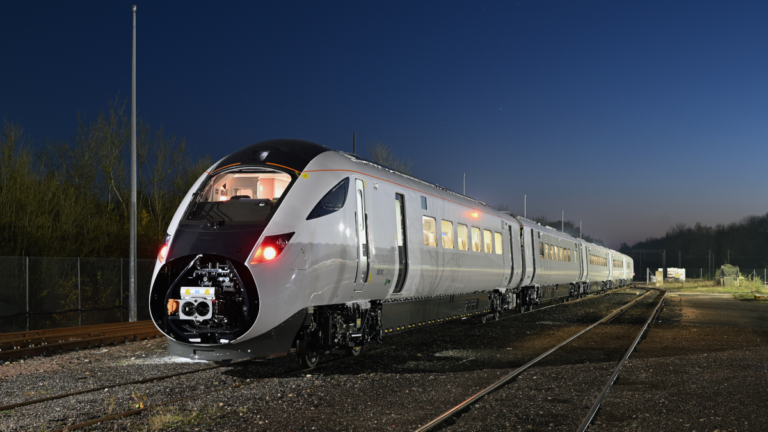 Avanti West Coast’s new fleet begins dynamic testing - Rail UK