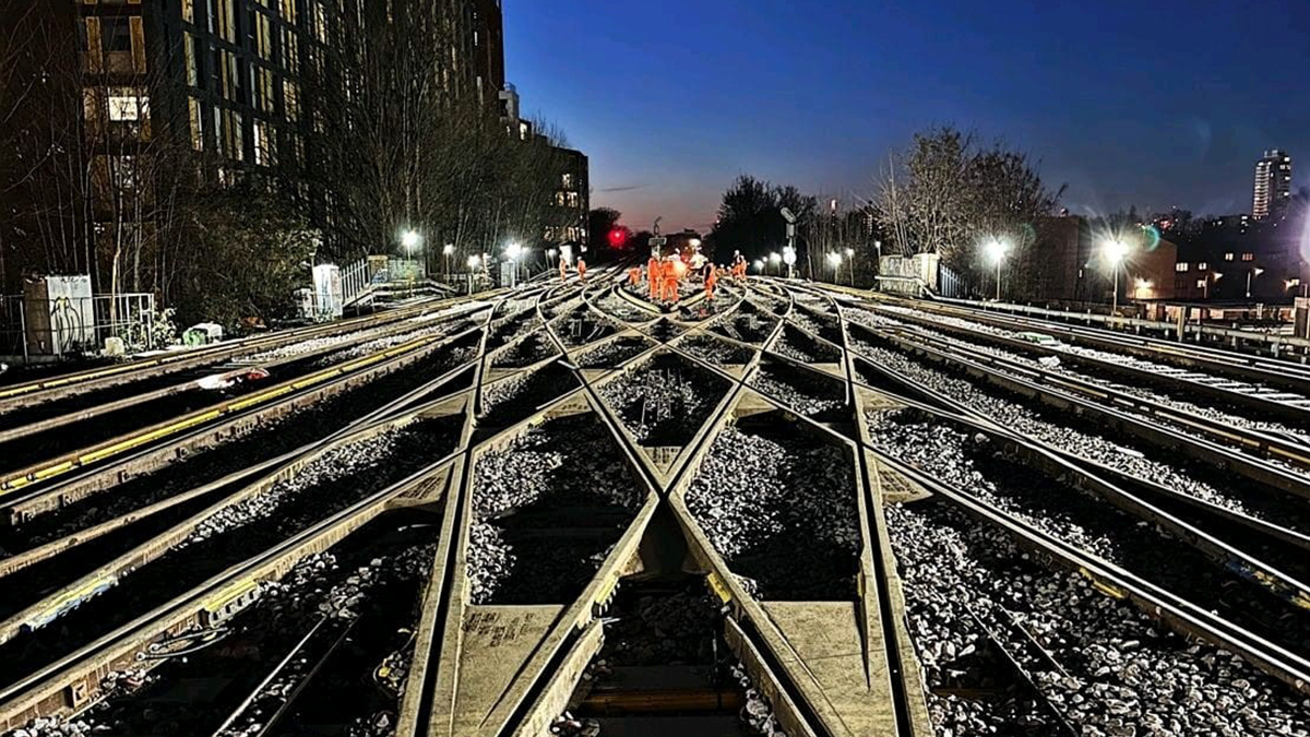 CEMEX fosters sustainable mobility designing an innovative bespoke ...