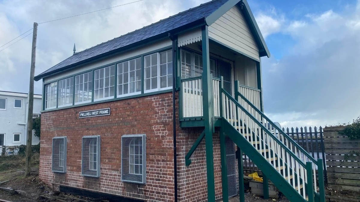 Sending all the right signals: 130-year-old North Wales signal box gets ...