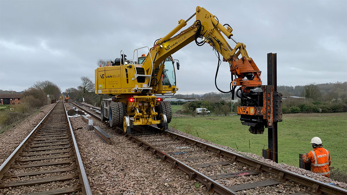 Ipswich-Lowestoft line gets a boost as Network Rail fixes deteriorating ...