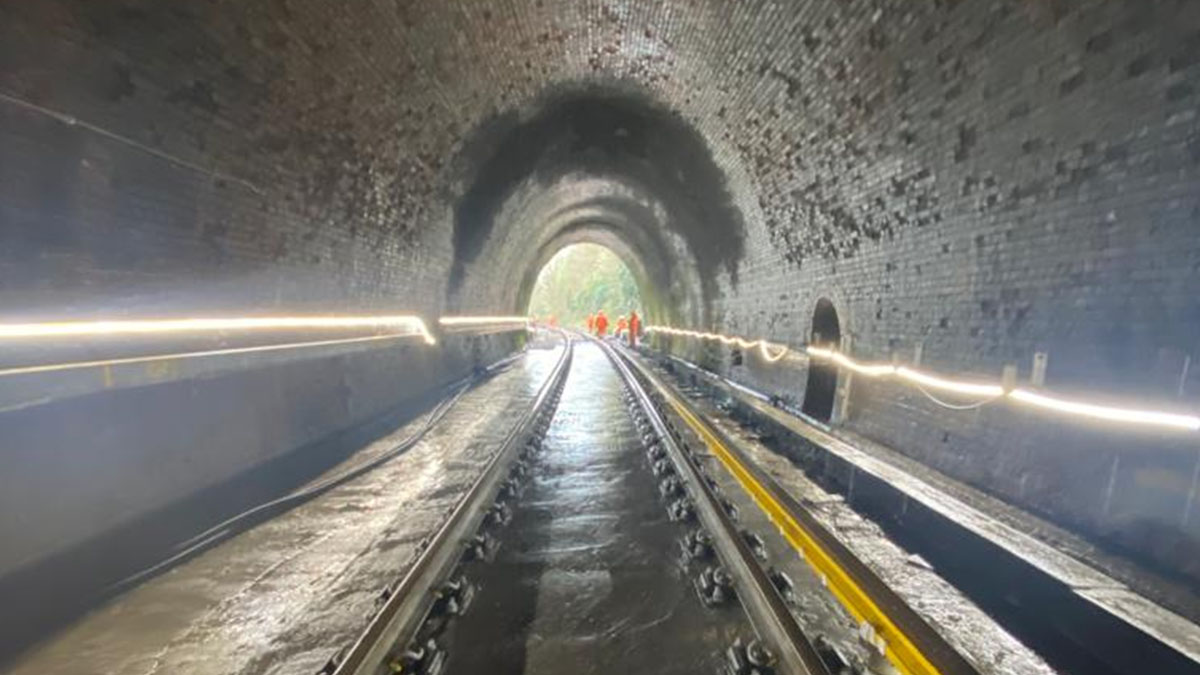 Kent: Tunbridge Wells to Hastings line reopens following completion of ...