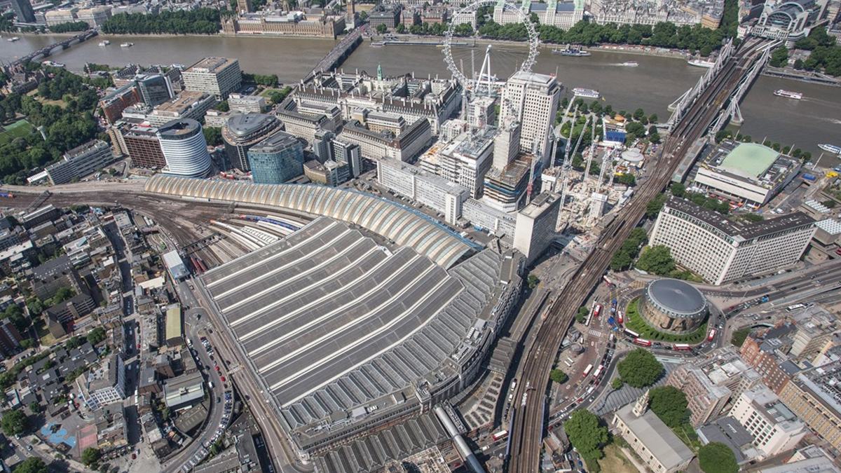 Network Rail starts roof renovations to brighten up Britain’s busiest ...