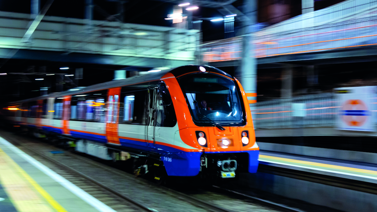 TfL extends Arriva's London Overground contract - Rail UK