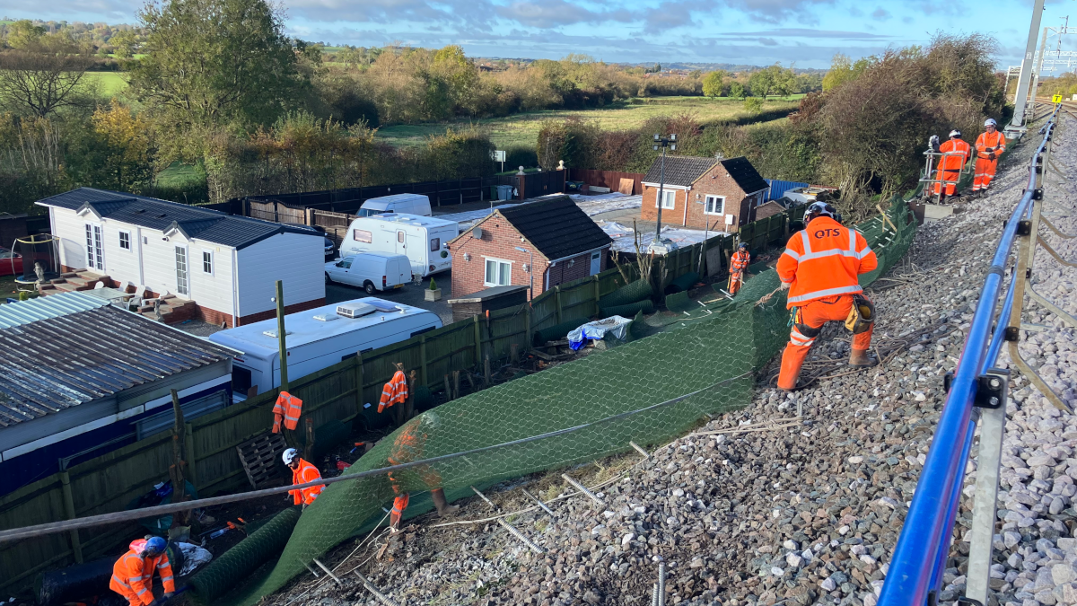Braybrooke embankment repair work progressing well - Rail UK