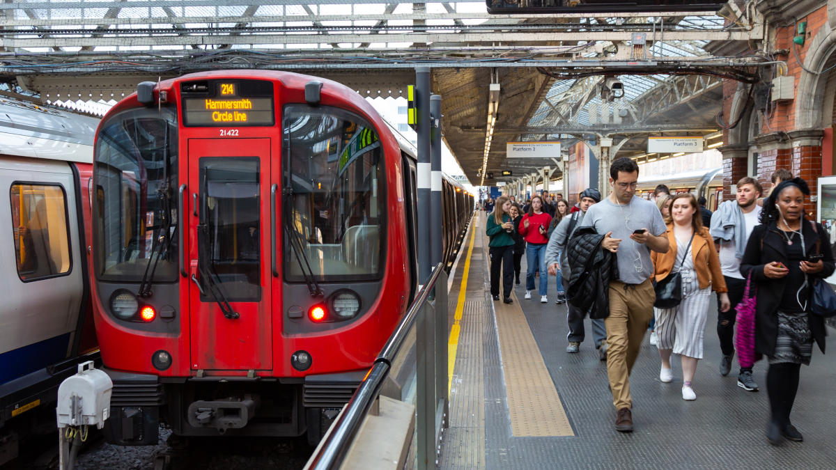 TfL figures show the Tube reaching 4 million journeys per day - Rail UK