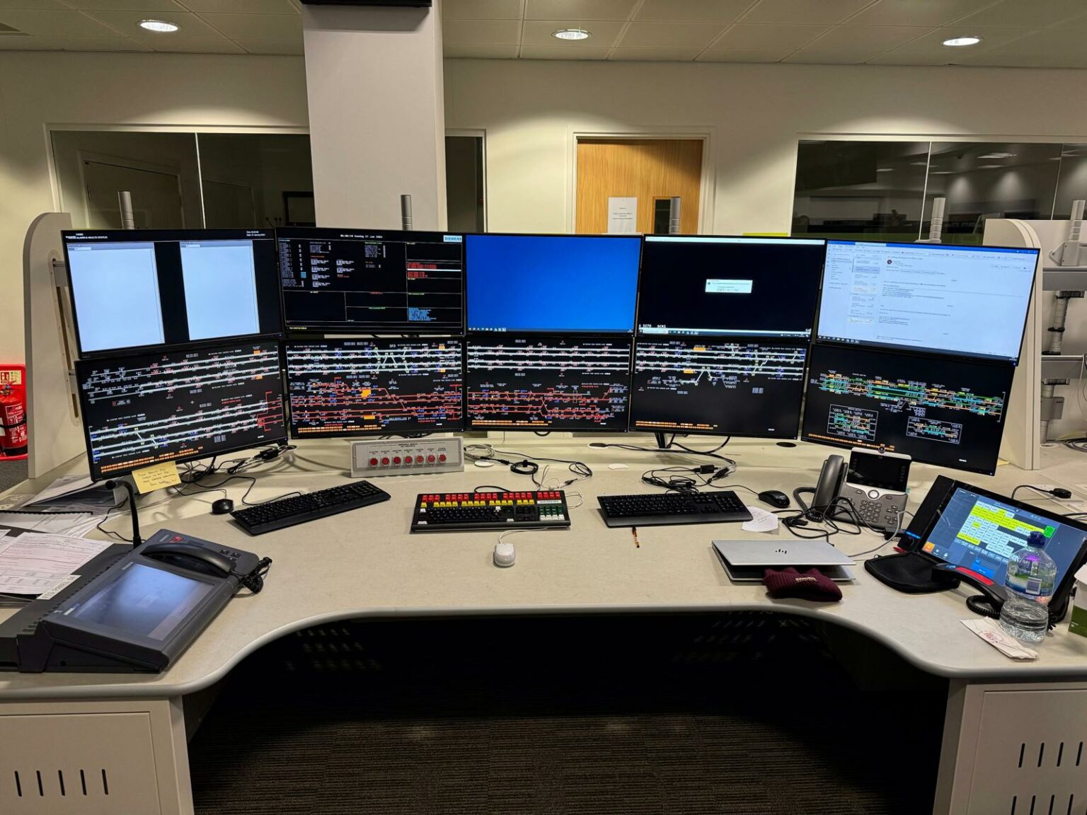 Passengers thanked after major signalling upgrade on the West Coast ...