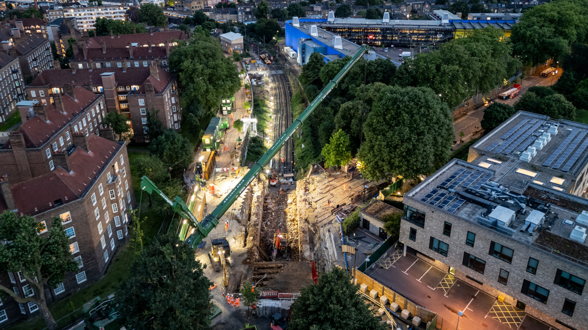 Job done in Hackney as bridge replacement complete - Rail UK