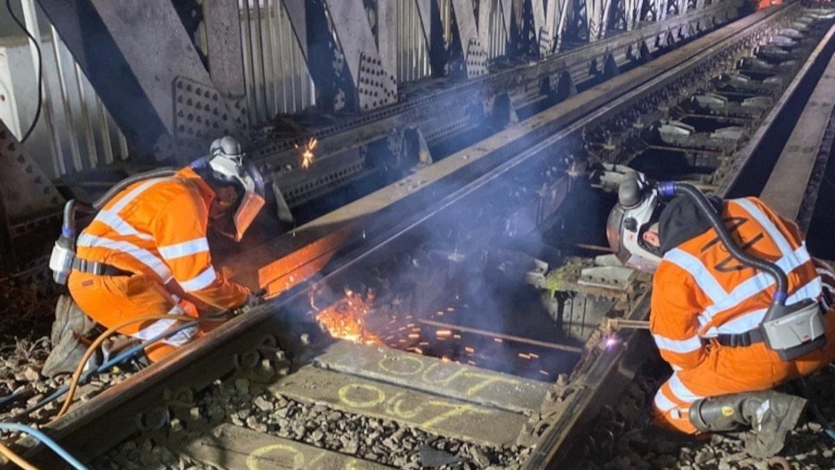 Bridge renewal project at Doncaster taking place over this weekend - Rail UK
