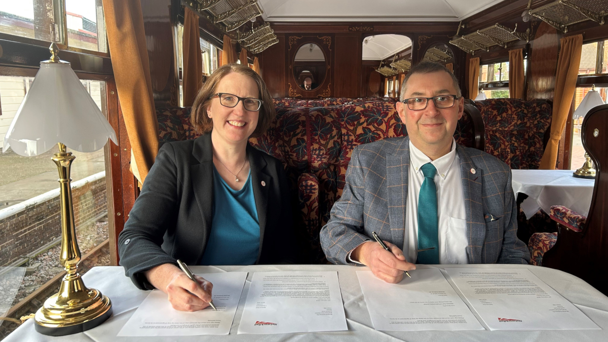 Network Rail and Bluebell Railway sign landmark collaborative agreement ...
