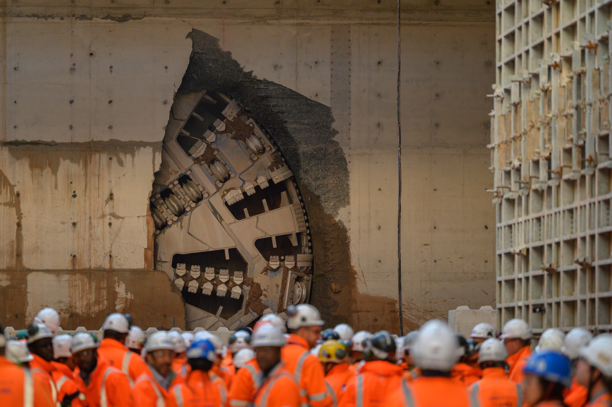 HS2 breaks through in Birmingham - Rail UK