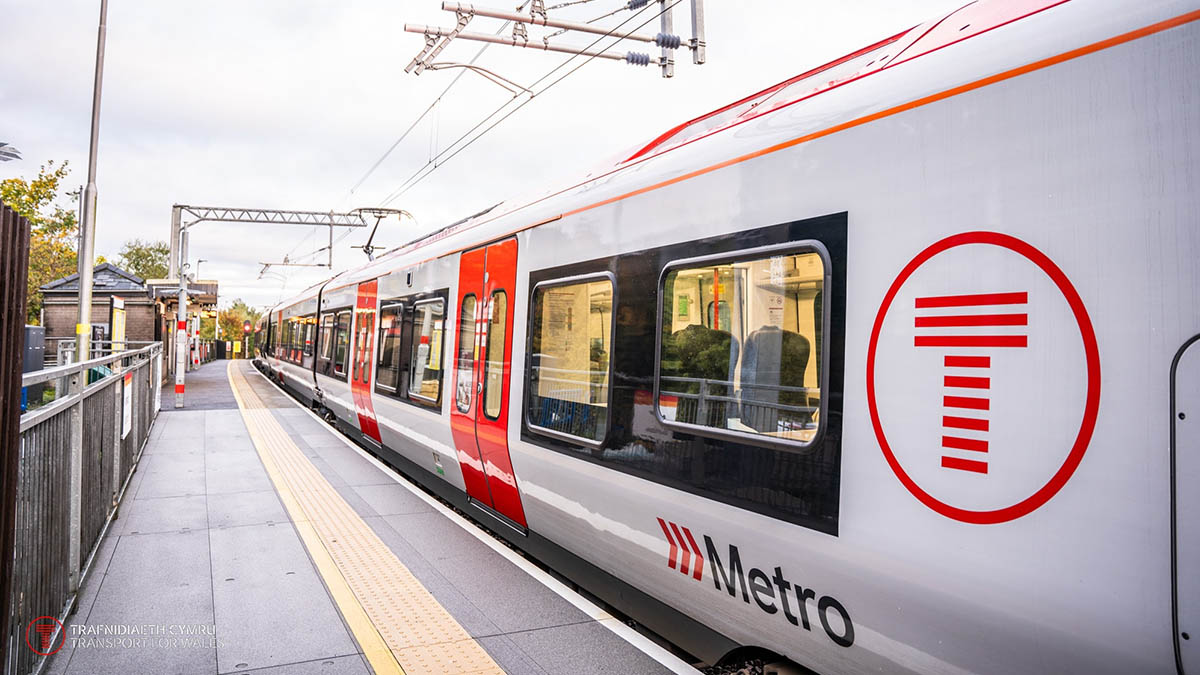 TfW Annual Report - Rail journeys up, rail revenue up and brand-new ...