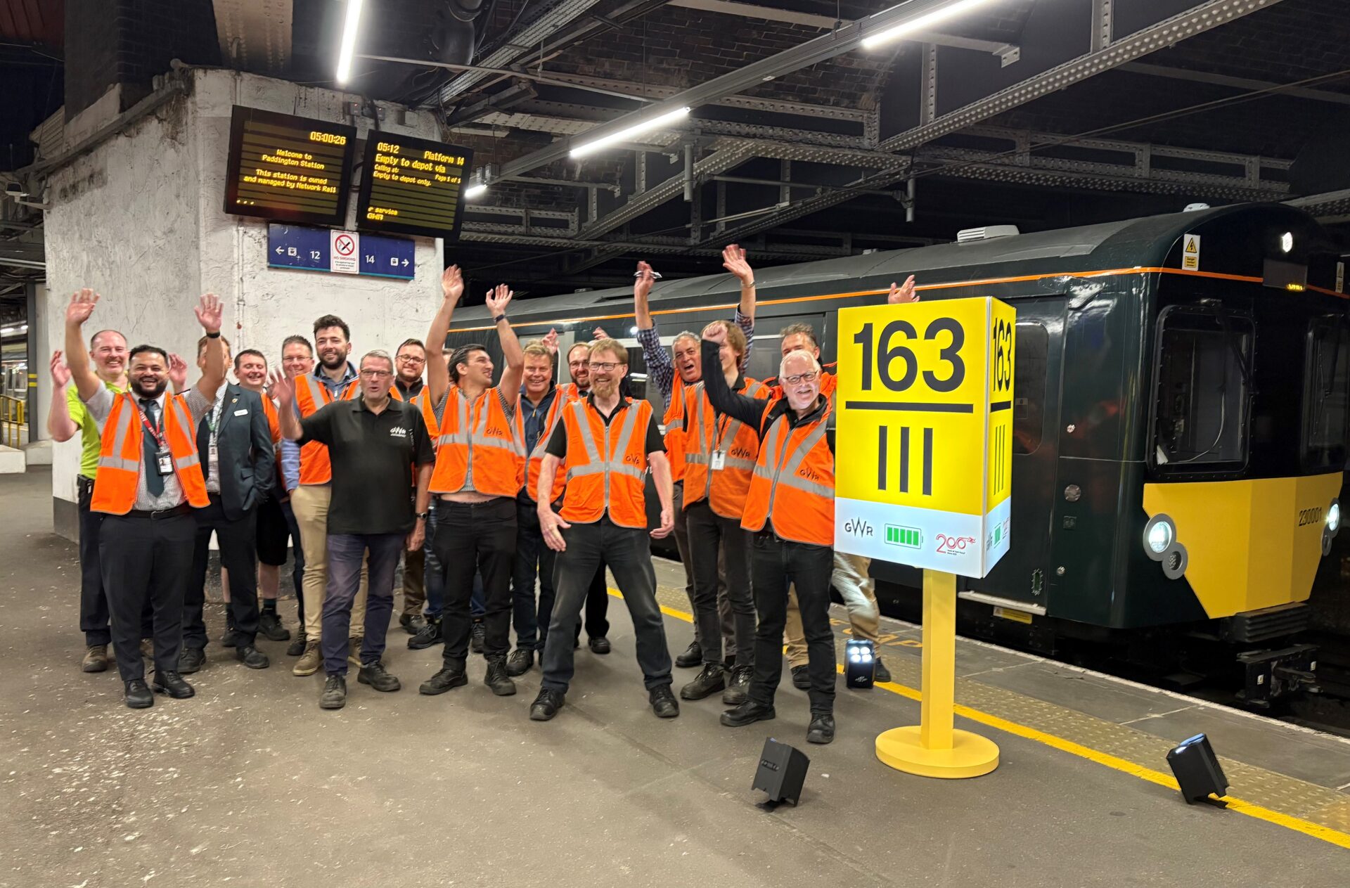 Great Western Railway battery train sets new world distance record of ...