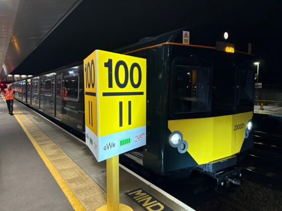 Great Western Railway battery train sets new world distance record of ...