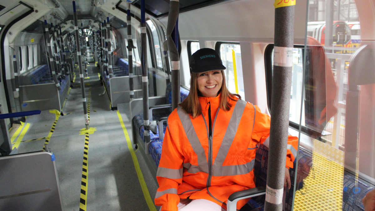 Melanie Onn MP visits Siemens Mobility's Goole Rail Village - Rail UK