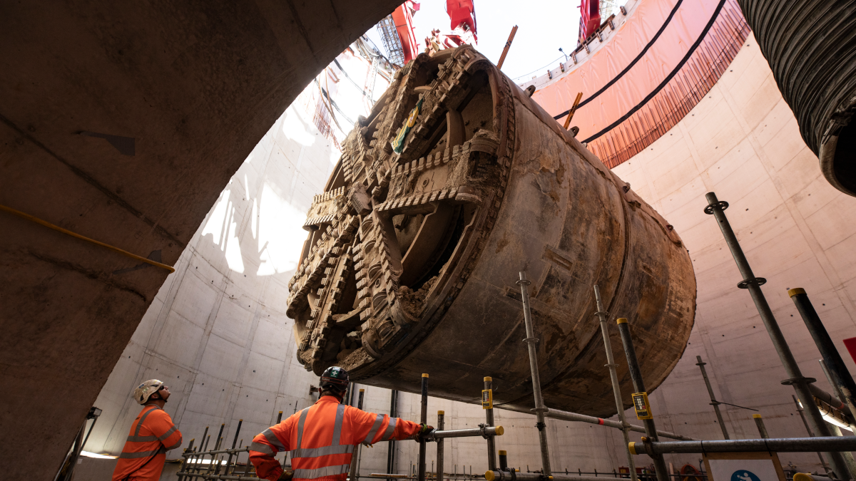 HS2 lifts fourth giant tunnelling machine after 3.4-mile journey under ...