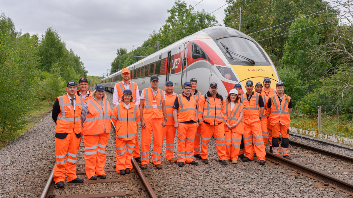 Azuma in-cab digital signalling is successfully tested - Rail UK