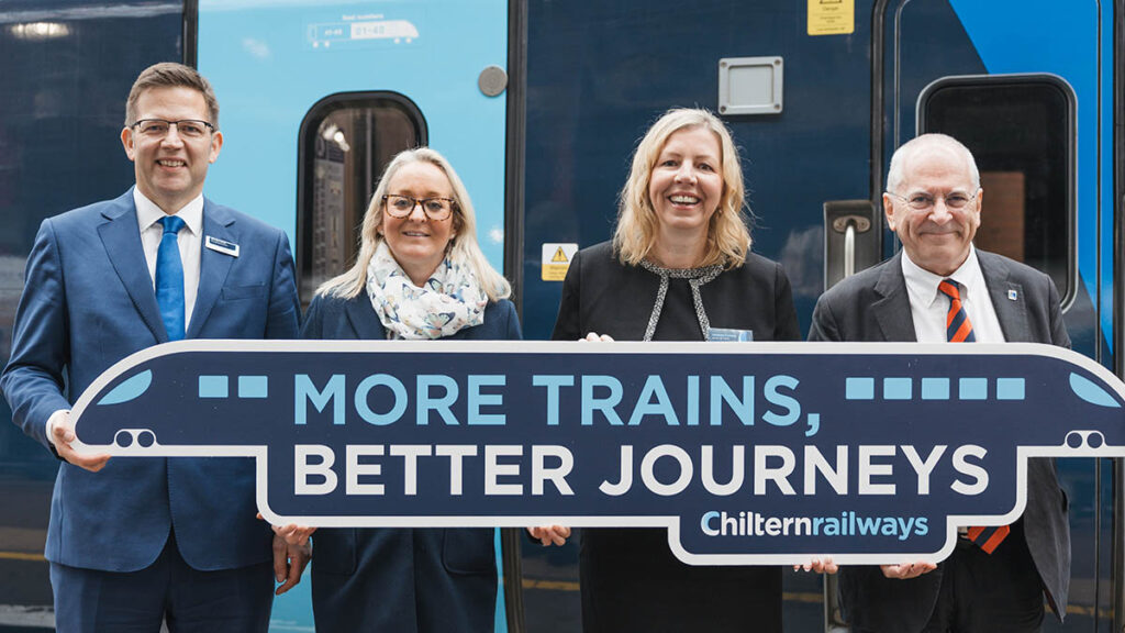 New Chiltern Railways trains set to unlock 10,000 more seats a day ...