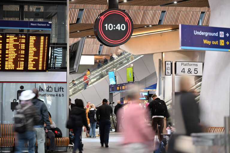 New railway timepiece marks new beginning for Britain’s railway and ...