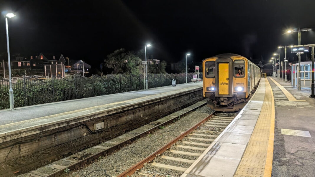 Second platform open at Newquay with branch line ready for Mid Cornwall ...