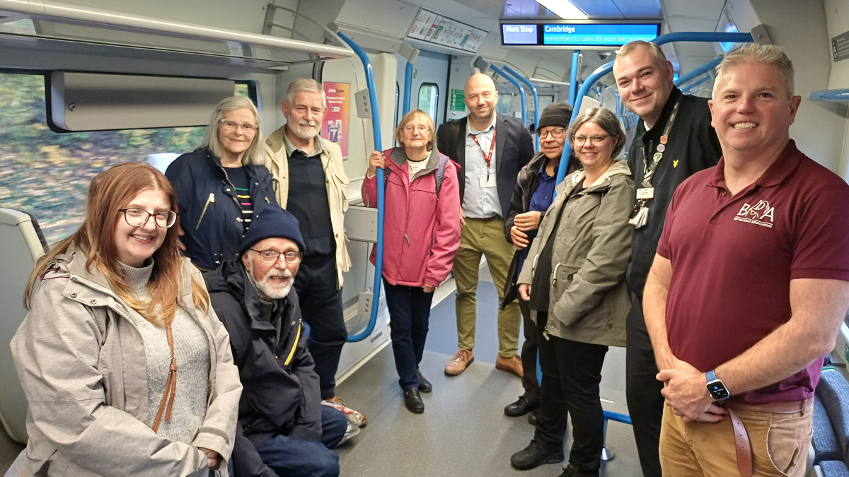 Deaf passengers help Thameslink and Great Northern overcome barriers to ...
