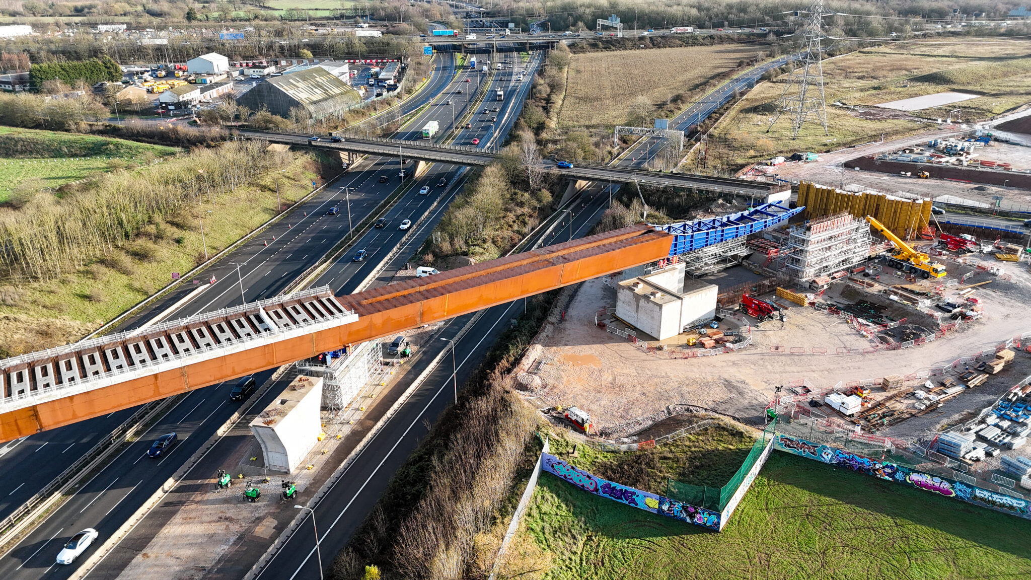Innovative M6 bridge slide helps HS2 cut traffic delays - Rail UK