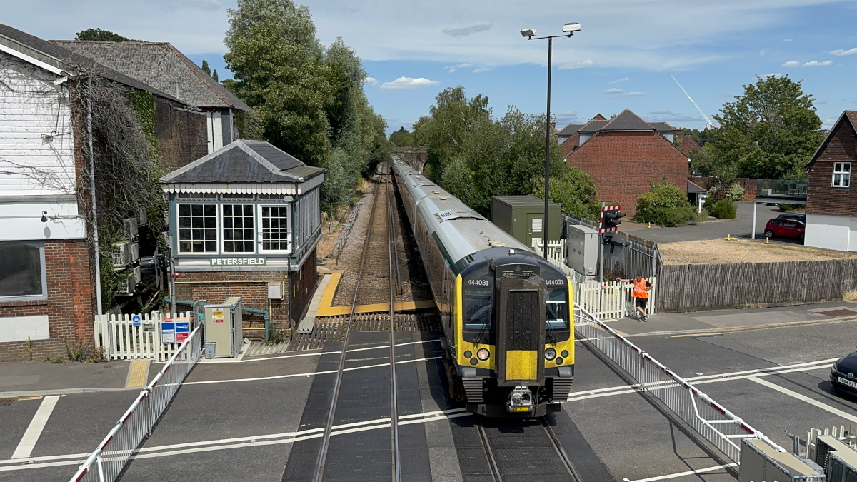 Alstom wraps up £49 million signalling works on Farncombe to ...