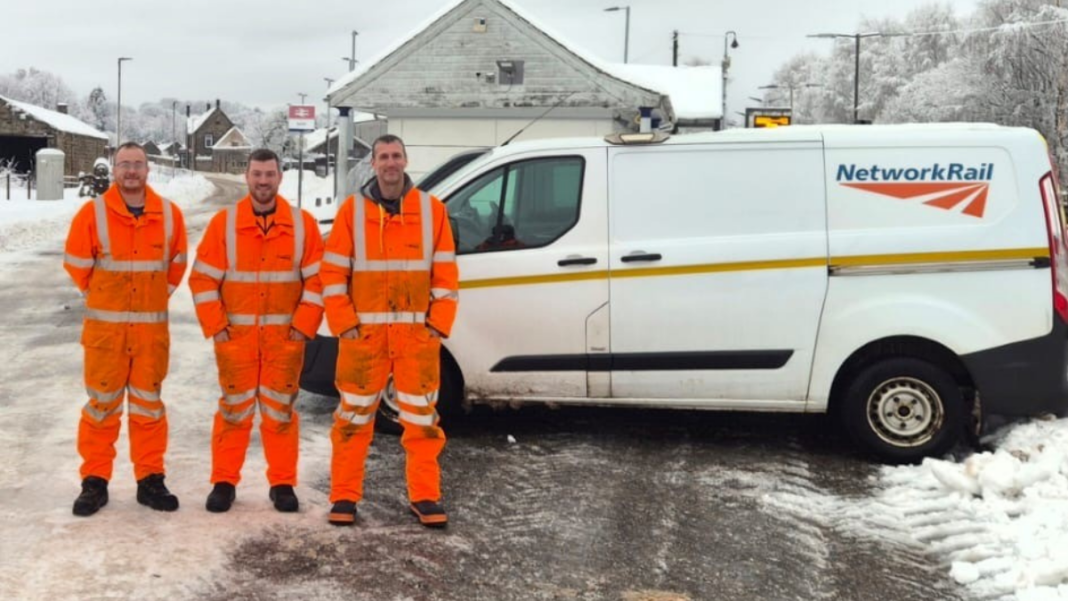 Network Rail staff hailed heroes after rescuing woman in snow - Rail UK