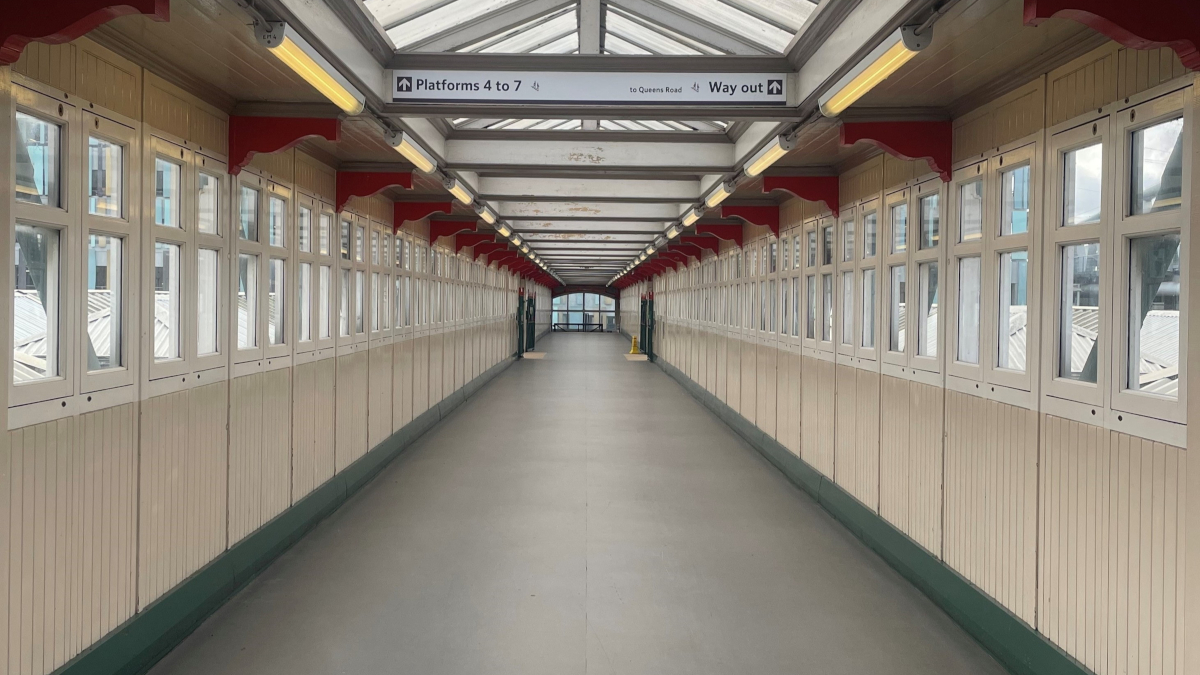 Entry to platforms at Nottingham station to be closed at weekends to ...