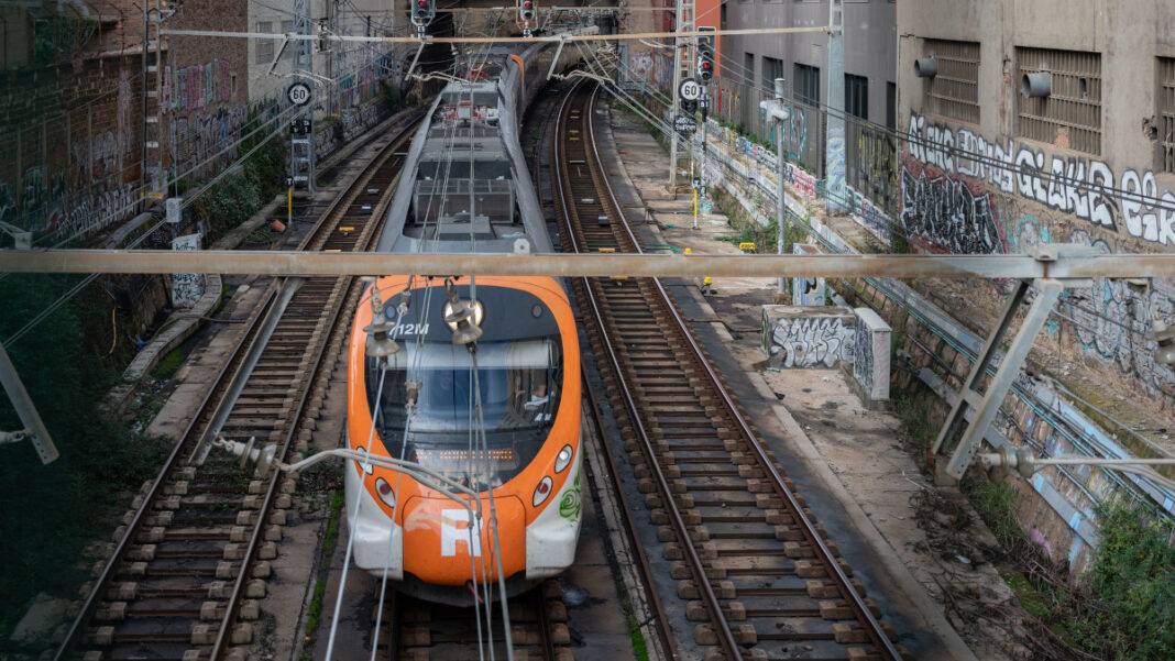 Spain: Drivers' union threatens strike action after second deadly ...