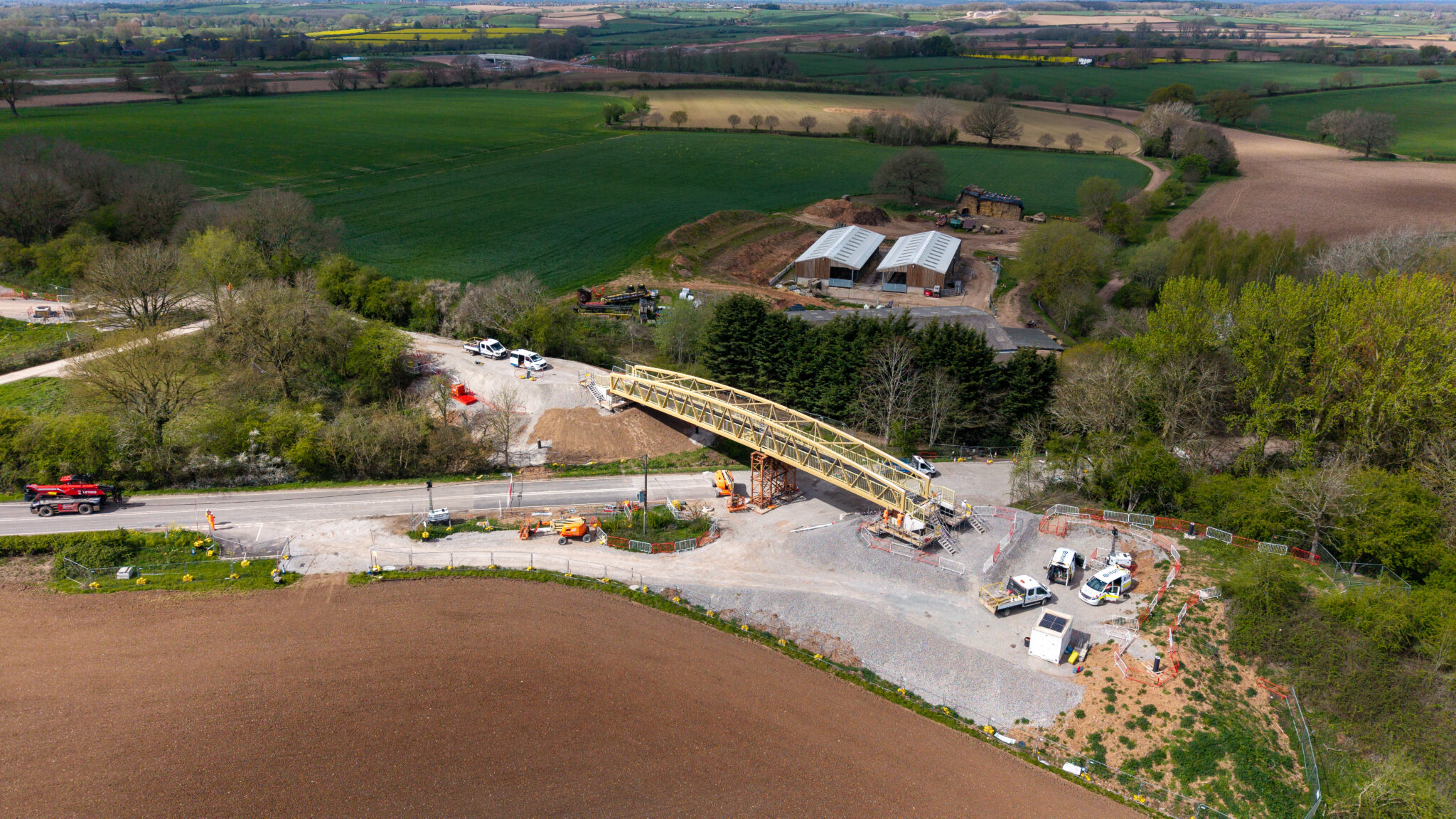 HS2 starts work on new Fosse Way cycle bridge - Rail UK